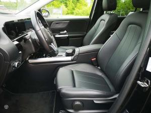 Black Mercedes-Benz GLA 250 2022 in Radviliskis, with an engine capacity of 1.33 L and mileage of 32 thousand km for 27900 €, photo 12 on AUTOMOTO.COM.LV