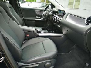 Black Mercedes-Benz GLA 250 2022 in Radviliskis, with an engine capacity of 1.33 L and mileage of 32 thousand km for 27900 €, photo 18 on AUTOMOTO.COM.LV