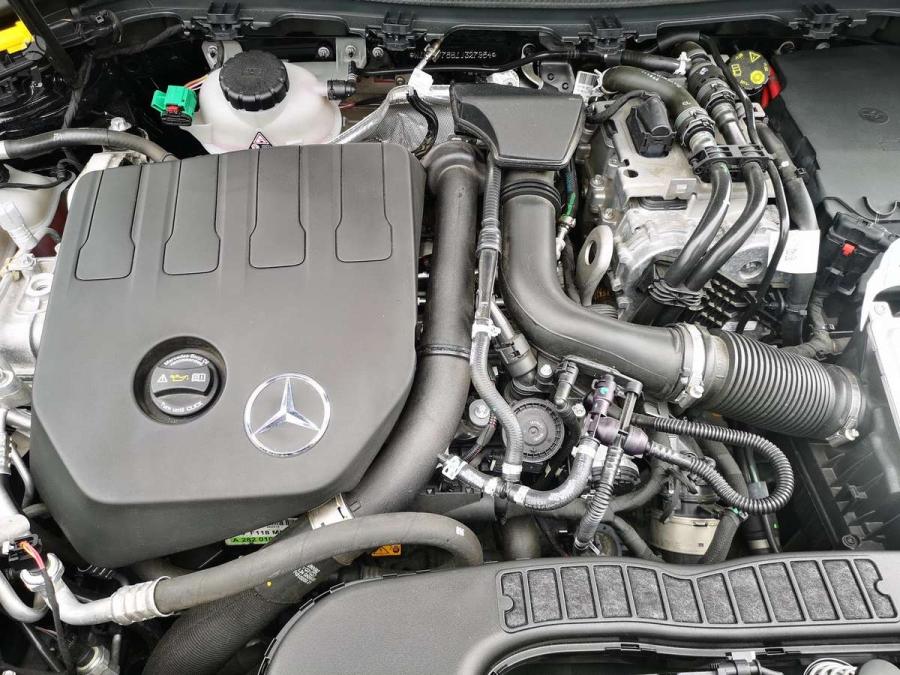 Black Mercedes-Benz GLA 250 2022 in Radviliskis, with an engine capacity of 1.33 L and mileage of 32 thousand km for 27900 €, photo 23 on AUTOMOTO.COM.LV