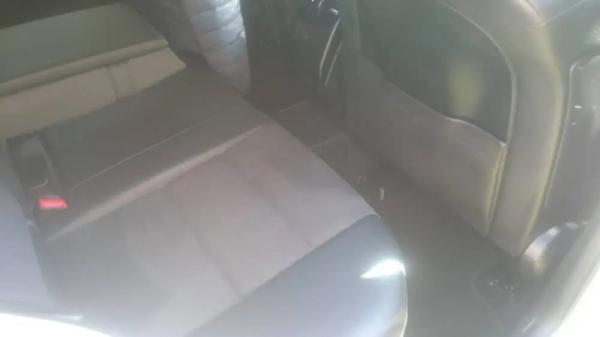Серый Мерседес GLA 250 2013 в Рига, объемом двигателя 2.20 л и пробегом 180 тыс. км за 14990 €, фото 10 на AUTOMOTO.COM.LV