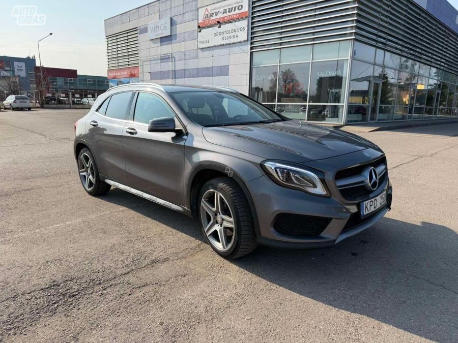 Pelēks Mercedes-Benz GLA 250 2015 Kauņa, ar dzinēja tilpumu 2.00 L un nobraukumu 150 tūkst. km par 16500 €, foto 2 vietnē AUTOMOTO.COM.LV