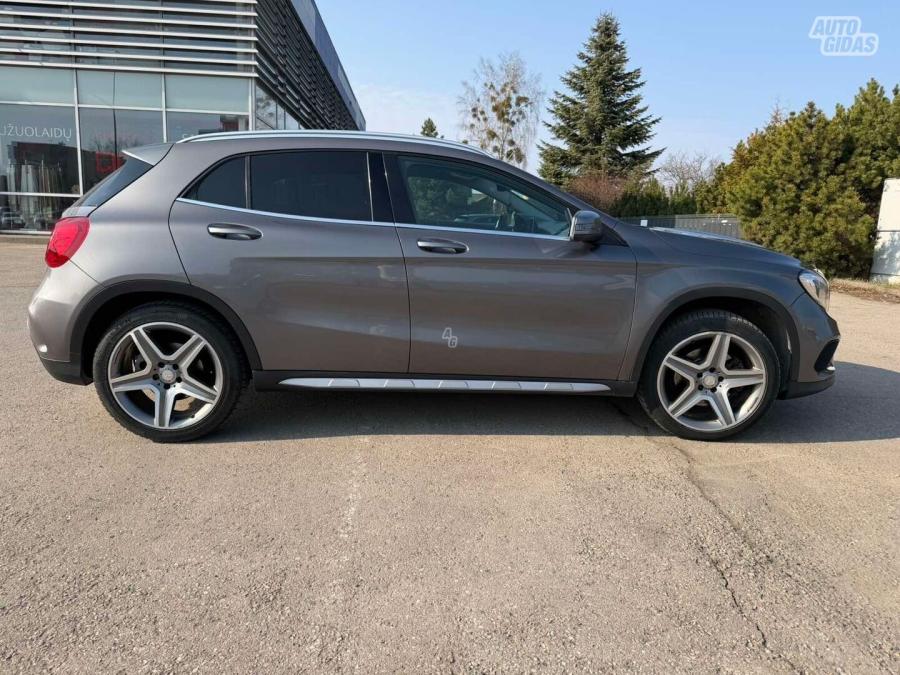 Pelēks Mercedes-Benz GLA 250 2015 Kauņa, ar dzinēja tilpumu 2.00 L un nobraukumu 150 tūkst. km par 16500 €, foto 4 vietnē AUTOMOTO.COM.LV