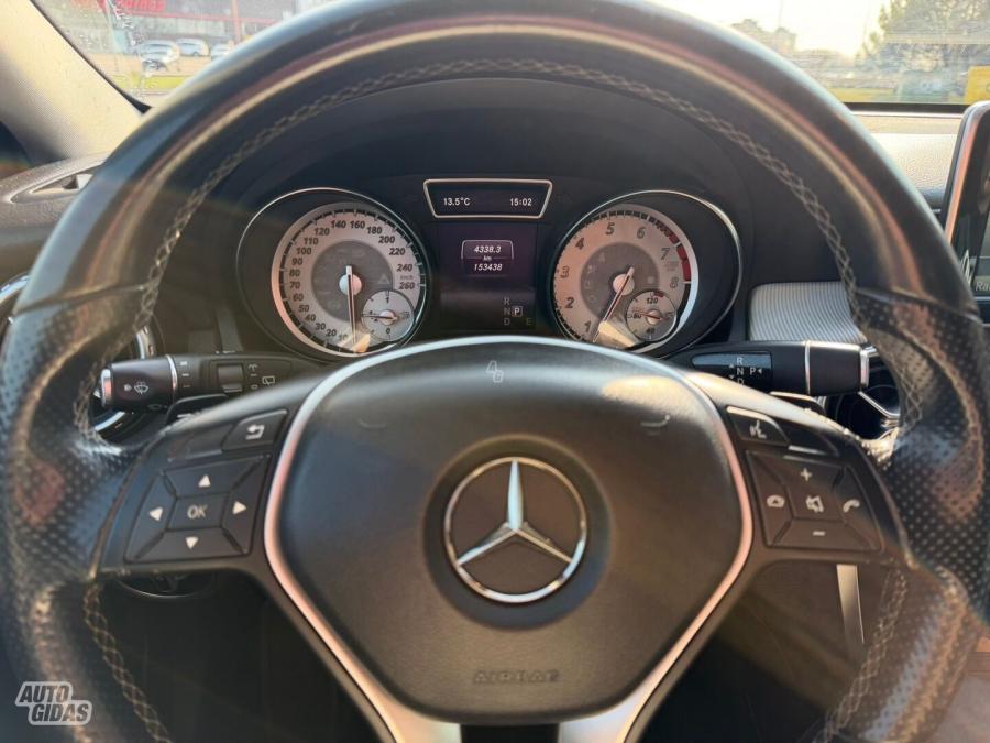 Pelēks Mercedes-Benz GLA 250 2015 Kauņa, ar dzinēja tilpumu 2.00 L un nobraukumu 150 tūkst. km par 16500 €, foto 25 vietnē AUTOMOTO.COM.LV