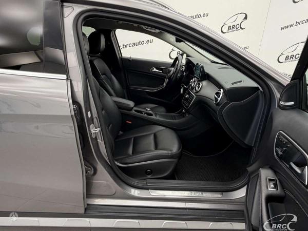 Серый Мерседес GLA 250 2015 в Вильнюс, объемом двигателя 1.99 л и пробегом 155 тыс. км за 13900 €, фото 5 на AUTOMOTO.COM.LV