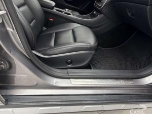 Pelēks Mercedes-Benz GLA 250 2015 Viļņa, ar dzinēja tilpumu 1.99 L un nobraukumu 155 tūkst. km par 13900 €, foto 8 vietnē AUTOMOTO.COM.LV