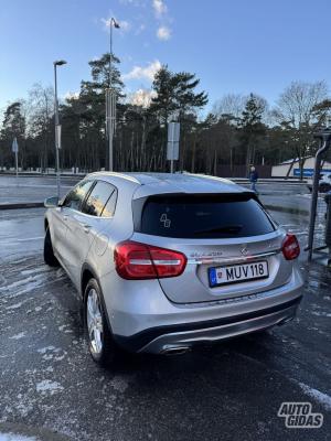 Серый Мерседес GLA 250 2015 в Вильнюс, объемом двигателя 2.00 л и пробегом 121 тыс. км за 16500 €, фото 7 на AUTOMOTO.COM.LV