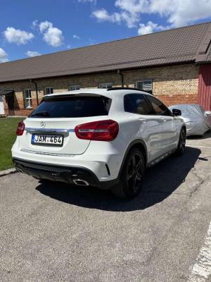 Balts Mercedes-Benz GLA 250 2015 Šauļi, ar dzinēja tilpumu 1.99 L un nobraukumu 139 tūkst. km par 14600 €, foto 5 vietnē AUTOMOTO.COM.LV