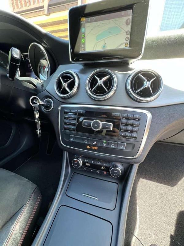 Белый Мерседес GLA 250 2015 в Шяуляй, объемом двигателя 1.99 л и пробегом 139 тыс. км за 14600 €, фото 8 на AUTOMOTO.COM.LV