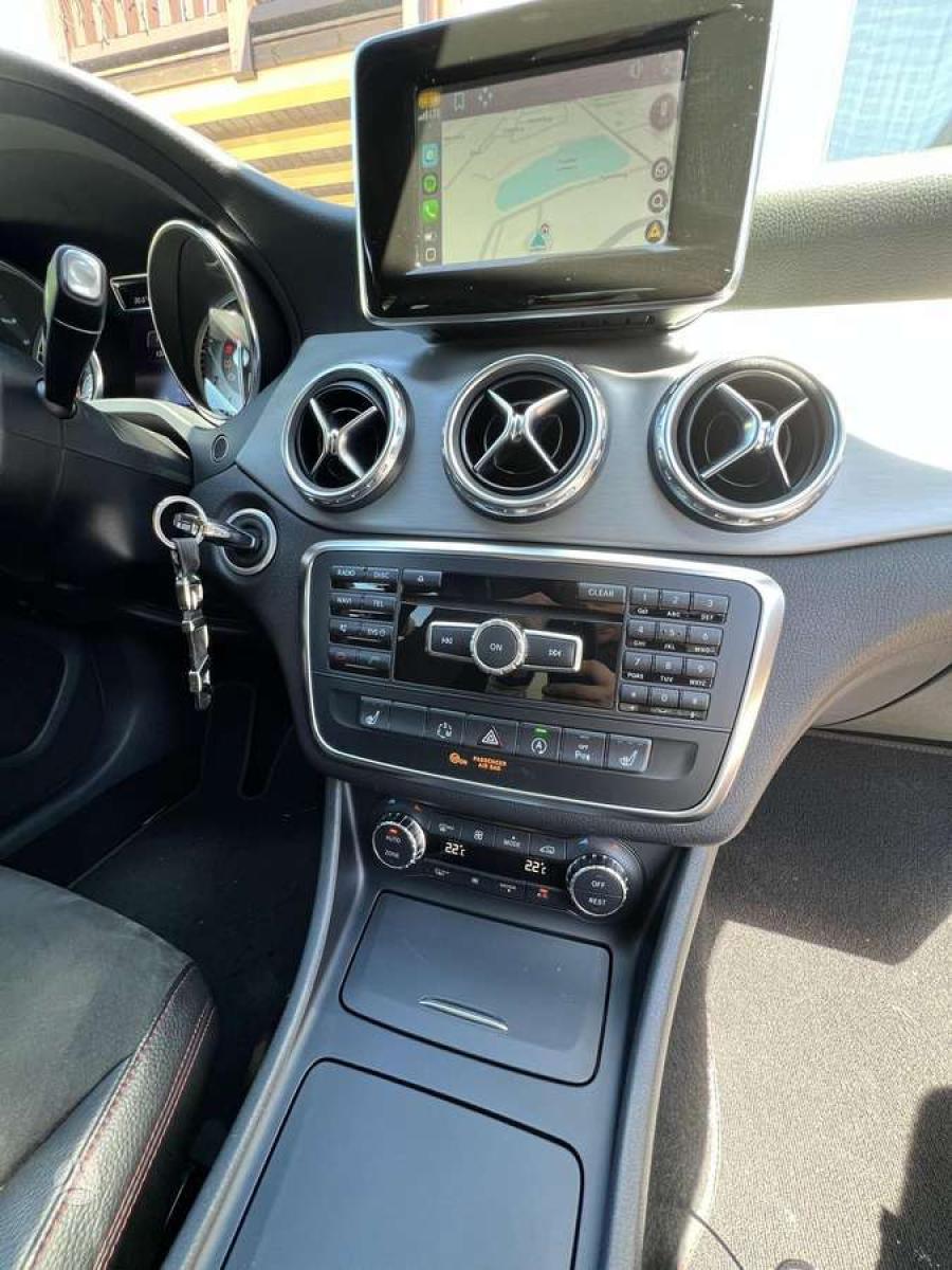 Balts Mercedes-Benz GLA 250 2015 Šauļi, ar dzinēja tilpumu 1.99 L un nobraukumu 139 tūkst. km par 14600 €, foto 9 vietnē AUTOMOTO.COM.LV