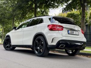 Balts Mercedes-Benz GLA 250 2015 Kauņa, ar dzinēja tilpumu 1.99 L un nobraukumu 140 tūkst. km par 14200 €, foto 5 vietnē AUTOMOTO.COM.LV