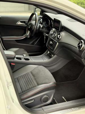 Balts Mercedes-Benz GLA 250 2015 Kauņa, ar dzinēja tilpumu 1.99 L un nobraukumu 140 tūkst. km par 14200 €, foto 20 vietnē AUTOMOTO.COM.LV