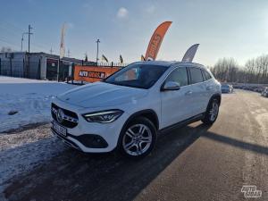 Белый Мерседес GLA 250 2021 в Каунас, объемом двигателя 2.00 л и пробегом 141 тыс. км за 28250 €, фото  на AUTOMOTO.COM.LV