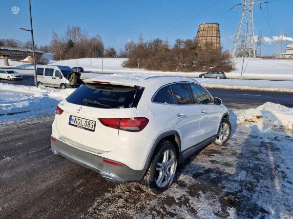 Balts Mercedes-Benz GLA 250 2021 Kauņa, ar dzinēja tilpumu 1.99 L un nobraukumu 141 tūkst. km par 28250 €, foto 6 vietnē AUTOMOTO.COM.LV