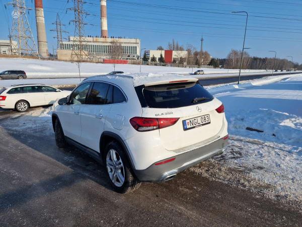 Balts Mercedes-Benz GLA 250 2021 Kauņa, ar dzinēja tilpumu 1.99 L un nobraukumu 141 tūkst. km par 28250 €, foto 8 vietnē AUTOMOTO.COM.LV