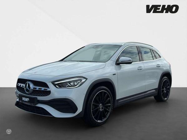 Balts Mercedes-Benz GLA 250 2021 Kauņa, ar dzinēja tilpumu 1.33 L un nobraukumu 133 tūkst. km par 28900 €, foto 1 vietnē AUTOMOTO.COM.LV