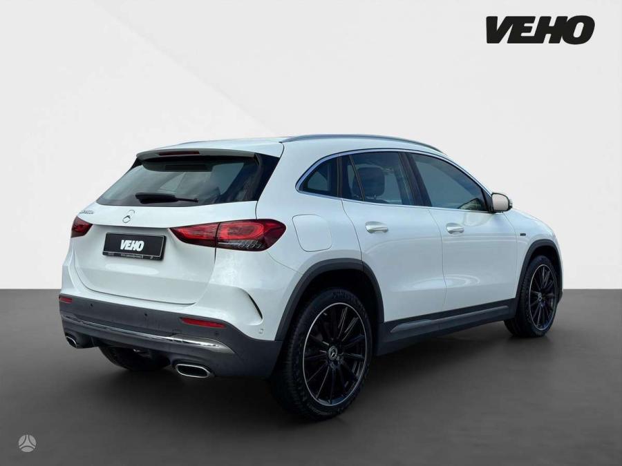 Balts Mercedes-Benz GLA 250 2021 Kauņa, ar dzinēja tilpumu 1.33 L un nobraukumu 133 tūkst. km par 28900 €, foto 6 vietnē AUTOMOTO.COM.LV