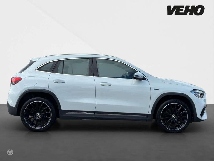 Balts Mercedes-Benz GLA 250 2021 Kauņa, ar dzinēja tilpumu 1.33 L un nobraukumu 133 tūkst. km par 28900 €, foto 7 vietnē AUTOMOTO.COM.LV