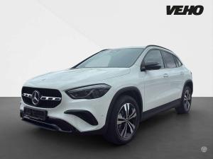 Balts Mercedes-Benz GLA 250 2026 Viļņa, ar dzinēja tilpumu 1.33 L un nobraukumu 0 tūkst. km par 49637 €, foto  vietnē AUTOMOTO.COM.LV