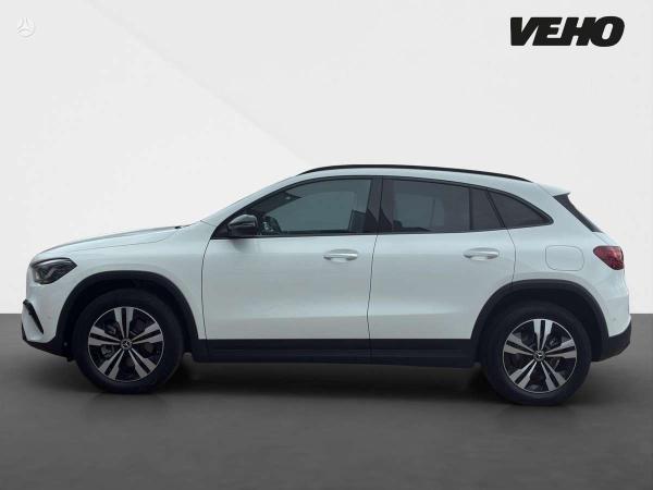 Белый Мерседес GLA 250 2026 в Вильнюс, объемом двигателя 1.33 л и пробегом 0 тыс. км за 49637 €, фото 2 на AUTOMOTO.COM.LV
