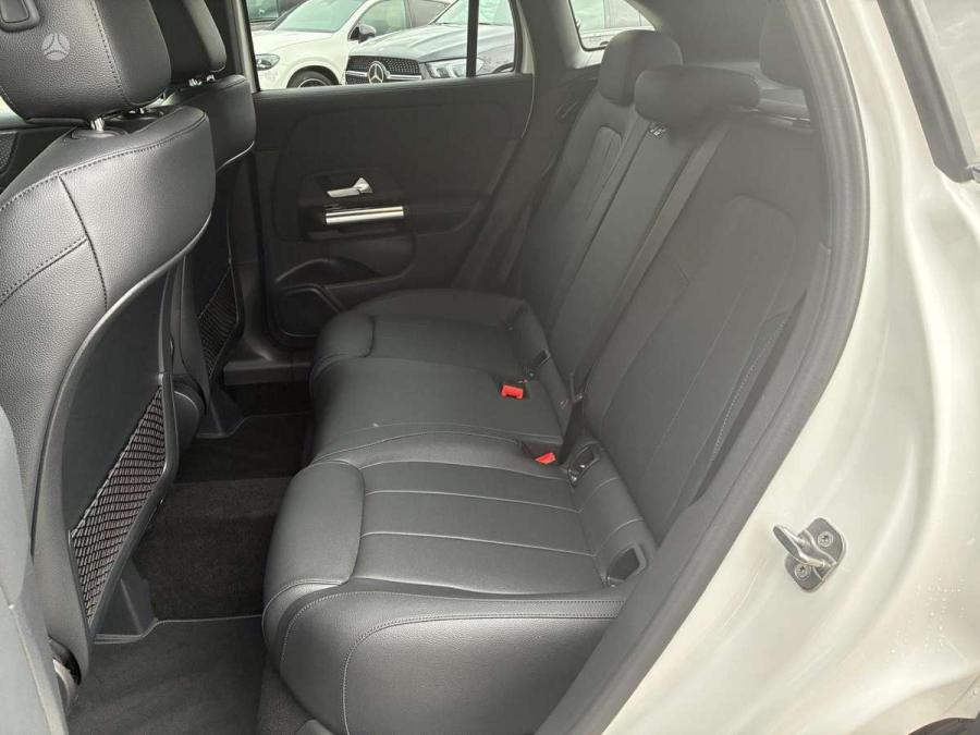 Белый Мерседес GLA 250 2026 в Вильнюс, объемом двигателя 1.33 л и пробегом 0 тыс. км за 49637 €, фото 17 на AUTOMOTO.COM.LV