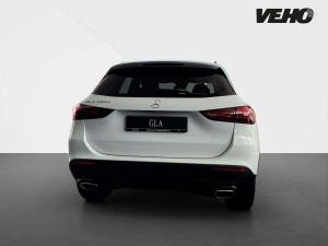 White Mercedes-Benz GLA 250 2026 in Vilnius, with an engine capacity of 1.33 L and mileage of 0 thousand km for 49501 €, photo 5 on AUTOMOTO.COM.LV