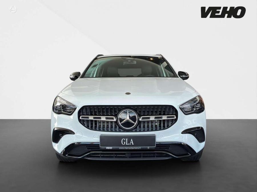 White Mercedes-Benz GLA 250 2026 in Vilnius, with an engine capacity of 1.33 L and mileage of 0 thousand km for 49501 €, photo 8 on AUTOMOTO.COM.LV