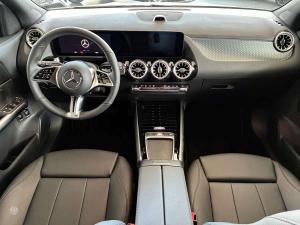 White Mercedes-Benz GLA 250 2026 in Vilnius, with an engine capacity of 1.33 L and mileage of 0 thousand km for 49501 €, photo 14 on AUTOMOTO.COM.LV
