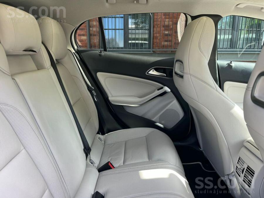 Balts Mercedes-Benz GLA 250 2014 Rīga, ar dzinēja tilpumu 2.00 L un nobraukumu 116 tūkst. km par 19900 €, foto 13 vietnē AUTOMOTO.COM.LV