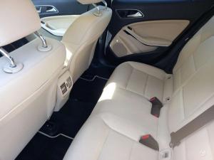 Balts Mercedes-Benz GLA 250 2018 Gargždai, ar dzinēja tilpumu 2.00 L un nobraukumu 58 tūkst. km par 17250 €, foto 7 vietnē AUTOMOTO.COM.LV