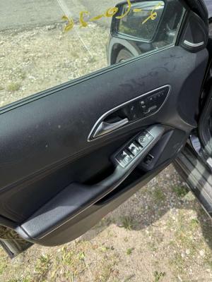 Black Mercedes-Benz gla-45-amg 2014 in Vilnius, with an engine capacity of 2.00 L and mileage of 387 thousand km for 9900 €, photo 19 on AUTOMOTO.COM.LV