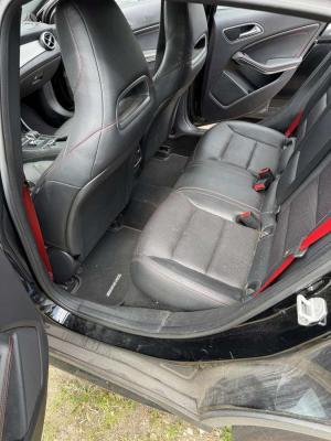Black Mercedes-Benz gla-45-amg 2014 in Vilnius, with an engine capacity of 2.00 L and mileage of 387 thousand km for 9900 €, photo 20 on AUTOMOTO.COM.LV
