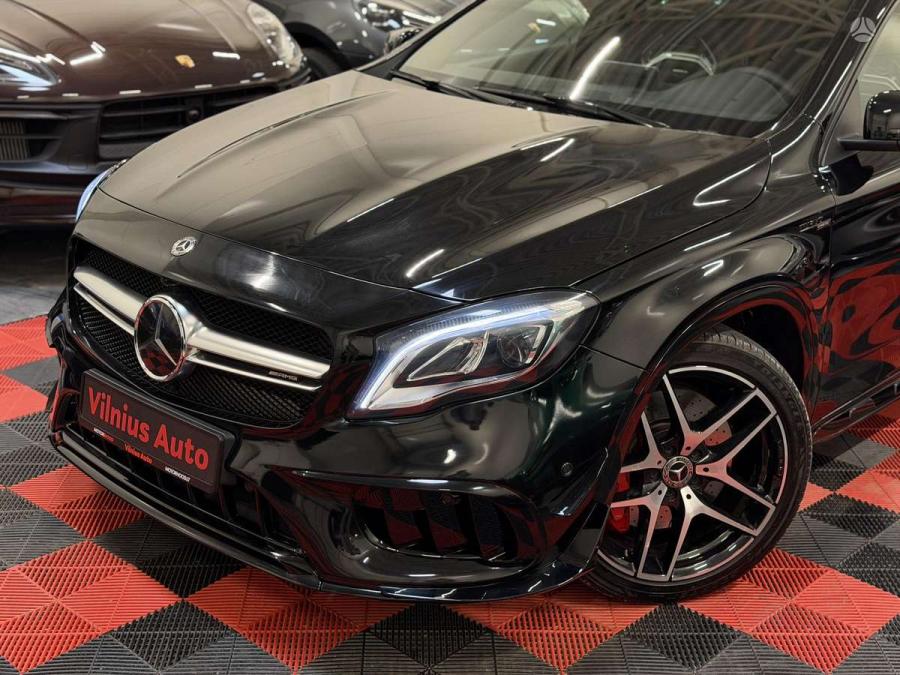 Melns Mercedes-Benz gla-45-amg 2016 Viļņa, ar dzinēja tilpumu 1.99 L un nobraukumu 140 tūkst. km par 23990 €, foto 8 vietnē AUTOMOTO.COM.LV