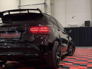 Melns Mercedes-Benz gla-45-amg 2016 Viļņa, ar dzinēja tilpumu 1.99 L un nobraukumu 140 tūkst. km par 23990 €, foto 11 vietnē AUTOMOTO.COM.LV