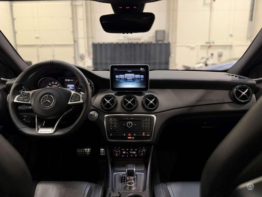 Melns Mercedes-Benz gla-45-amg 2016 Viļņa, ar dzinēja tilpumu 1.99 L un nobraukumu 140 tūkst. km par 23990 €, foto 22 vietnē AUTOMOTO.COM.LV