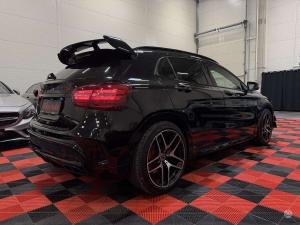 Black Mercedes-Benz gla-45-amg 2016 in Vilnius, with an engine capacity of 1.99 L and mileage of 140 thousand km for 23790 €, photo 5 on AUTOMOTO.COM.LV