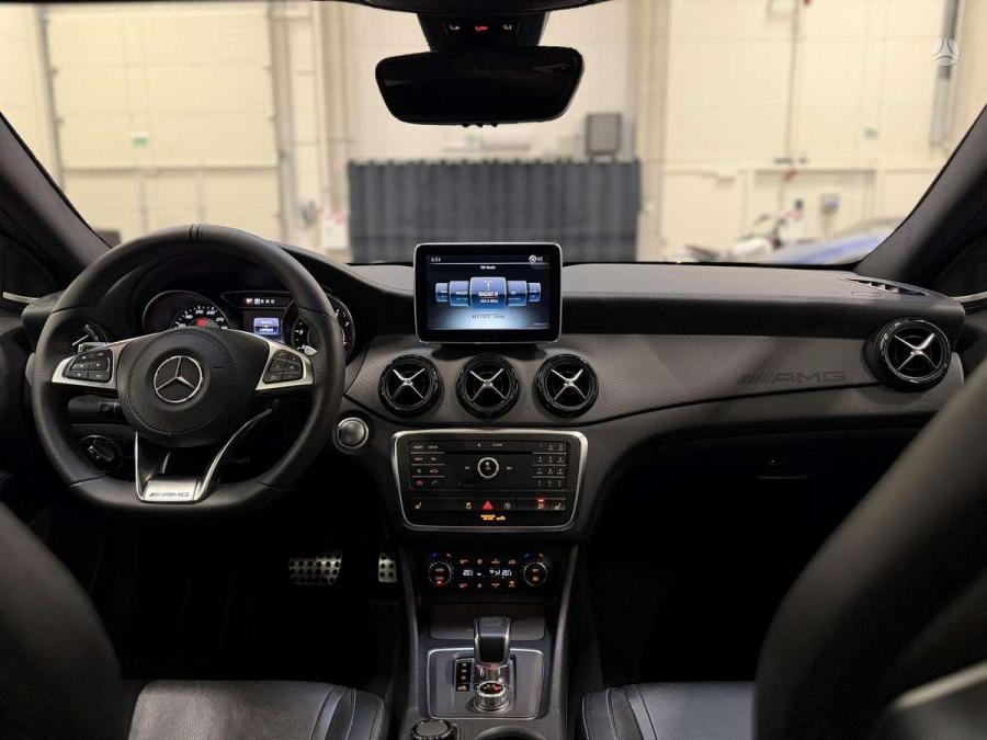 Black Mercedes-Benz gla-45-amg 2016 in Vilnius, with an engine capacity of 1.99 L and mileage of 140 thousand km for 23790 €, photo 22 on AUTOMOTO.COM.LV