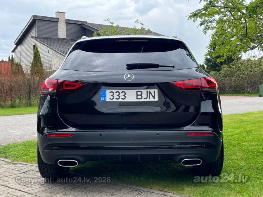 Melns Mercedes-Benz GLA-Class 2021 Tallina, ar dzinēja tilpumu 2.00 L un nobraukumu 49 tūkst. km par 38500 €, foto 8 vietnē AUTOMOTO.COM.LV