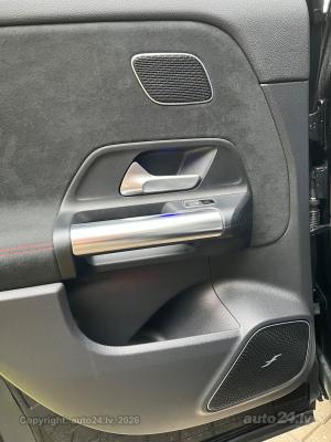 Melns Mercedes-Benz GLA-Class 2021 Tallina, ar dzinēja tilpumu 2.00 L un nobraukumu 49 tūkst. km par 38500 €, foto 15 vietnē AUTOMOTO.COM.LV