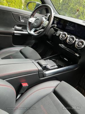 Melns Mercedes-Benz GLA-Class 2021 Tallina, ar dzinēja tilpumu 2.00 L un nobraukumu 49 tūkst. km par 38500 €, foto 17 vietnē AUTOMOTO.COM.LV