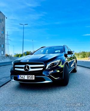 Melns Mercedes-Benz GLA-Class 2015 Tallina, ar dzinēja tilpumu 1.60 L un nobraukumu 72 tūkst. km par 14000 €, foto  vietnē AUTOMOTO.COM.LV