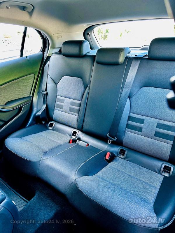 Black Mercedes-Benz GLA-Class 2015 in Tallinn, with an engine capacity of 1.60 L and mileage of 72 thousand km for 14000 €, photo 8 on AUTOMOTO.COM.LV