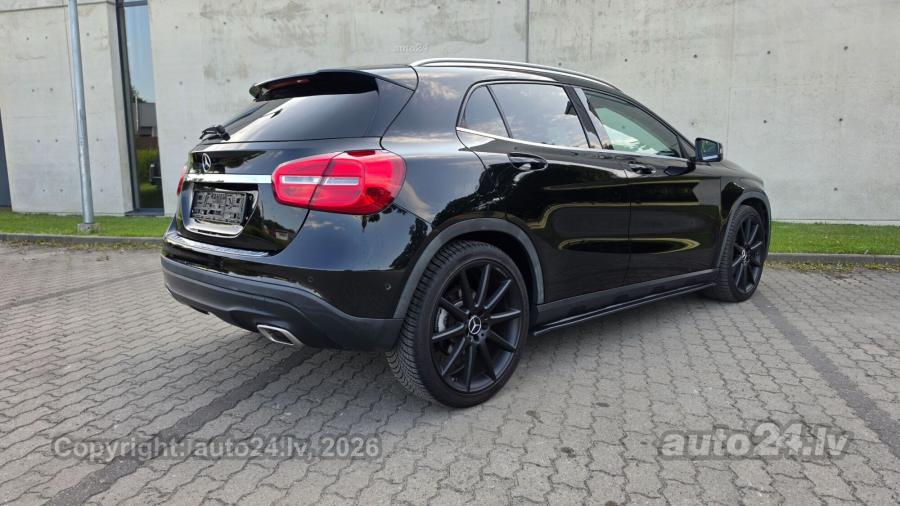 Melns Mercedes-Benz GLA-Class 2015 Viljandi, ar dzinēja tilpumu 2.20 L un nobraukumu 193 tūkst. km par 13800 €, foto 7 vietnē AUTOMOTO.COM.LV