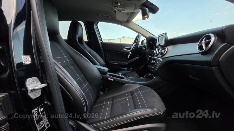 Melns Mercedes-Benz GLA-Class 2015 Viljandi, ar dzinēja tilpumu 2.20 L un nobraukumu 193 tūkst. km par 13800 €, foto 9 vietnē AUTOMOTO.COM.LV