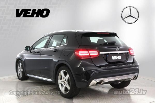 Black Mercedes-Benz GLA-Class 2020 in Tallinn, with an engine capacity of 1.60 L and mileage of 28 thousand km for 20900 €, photo 4 on AUTOMOTO.COM.LV