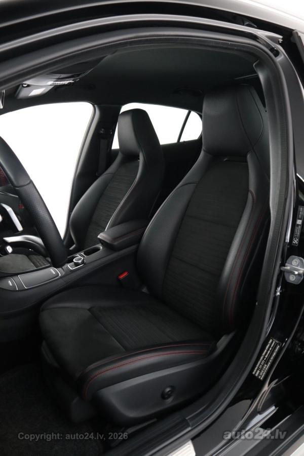 Melns Mercedes-Benz GLA-Class 2020 Tallina, ar dzinēja tilpumu 1.60 L un nobraukumu 28 tūkst. km par 20900 €, foto 11 vietnē AUTOMOTO.COM.LV