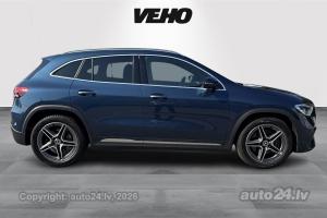 Zils Mercedes-Benz GLA-Class 2021 Pērnava, ar dzinēja tilpumu 2.00 L un nobraukumu 52 tūkst. km par 33990 €, foto 3 vietnē AUTOMOTO.COM.LV