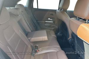 Zils Mercedes-Benz GLA-Class 2021 Pērnava, ar dzinēja tilpumu 2.00 L un nobraukumu 52 tūkst. km par 33990 €, foto 16 vietnē AUTOMOTO.COM.LV