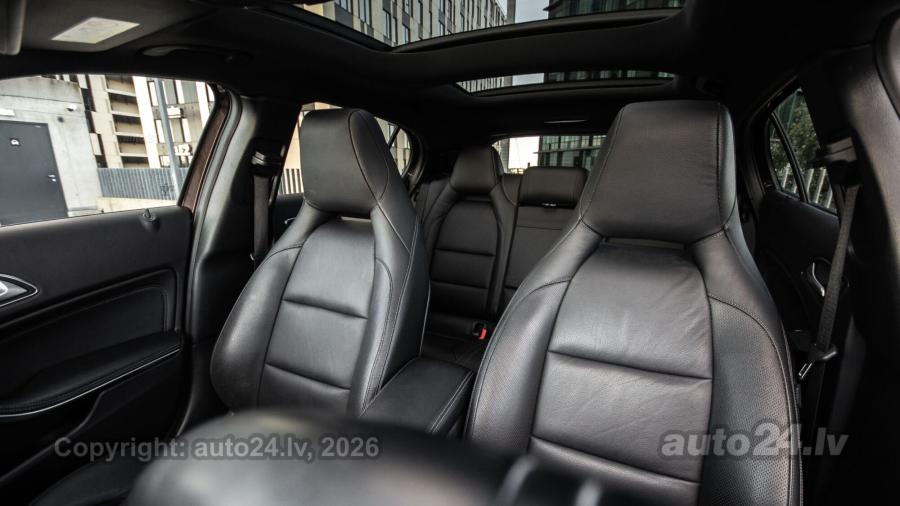 Brūns Mercedes-Benz GLA-Class 2019 Tallina, ar dzinēja tilpumu 2.00 L un nobraukumu 90 tūkst. km par 31000 €, foto 21 vietnē AUTOMOTO.COM.LV