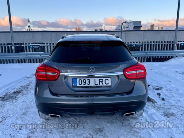Pelēks Mercedes-Benz GLA-Class 2016 Tallina, ar dzinēja tilpumu 2.10 L un nobraukumu 116 tūkst. km par 14990 €, foto 7 vietnē AUTOMOTO.COM.LV