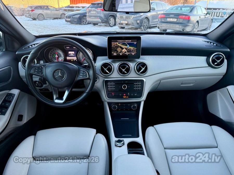 Grey Mercedes-Benz GLA-Class 2016 in Tallinn, with an engine capacity of 2.10 L and mileage of 116 thousand km for 14990 €, photo 12 on AUTOMOTO.COM.LV